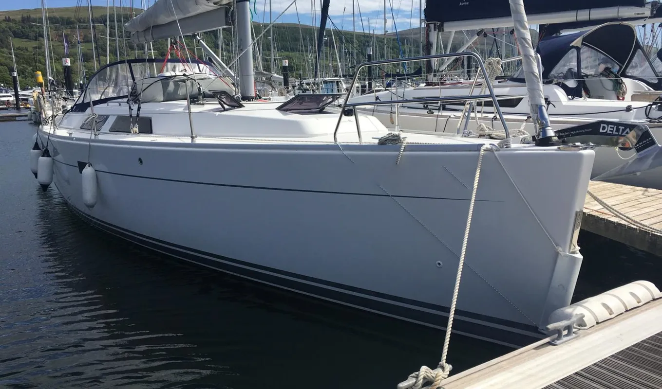 Hanse Yachts 400 - Sailing Yacht 40 ft in Largs - Tramontane | BednBlue