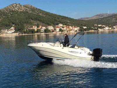 Quicksilver 635 Commander - Motorbåt 21 fot in Trogir - Ivan | BednBlue