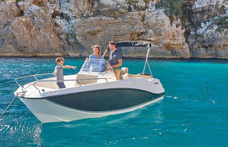 Quicksilver 555 open activ 555 - Kapal Pesiar Motor 17 ft in Dubrovnik ...