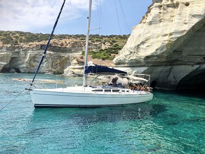 Jeanneau Plachetnice 43 ft in Adamas - Joanna | BednBlue