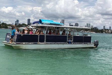 Catamaran Custom 40' Pontoon - Ponthoon 40 ft in Miami - Sanctuary ...
