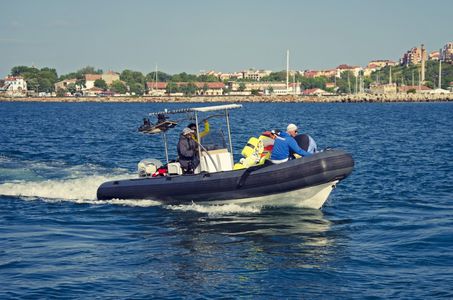Valiant DR 750 - Inflatable Outboard 25 ft in Sozopol - DR 750 | BednBlue