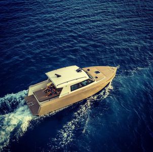 Aliskaf 37 - Motor Yacht 37 ft in Stari Grad - Aliskaf 37 - NEW | BednBlue