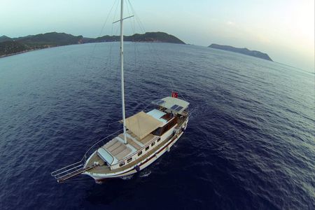 Gulet 2013 - Yelkenli Yat 60 ft in Kaş - Akis-1 | BednBlue