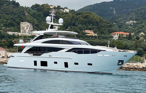 Princess 30 - Motor Yacht 100 ft in Limassol - Princess M | BednBlue