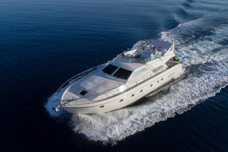 Ferretti 620 - Motor Yacht 62 ft in Salamina - INKAS | BednBlue