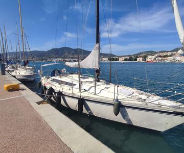 Jeanneau Sun Fizz 40 - Sailing Yacht 40 ft in Mitilini - Sun Fizz ...