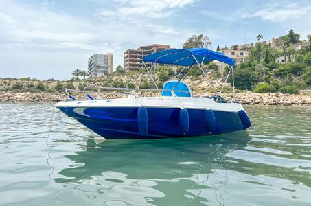 Estable 400 - Center Console 13 ft in Torrevieja - Sapphire | BednBlue