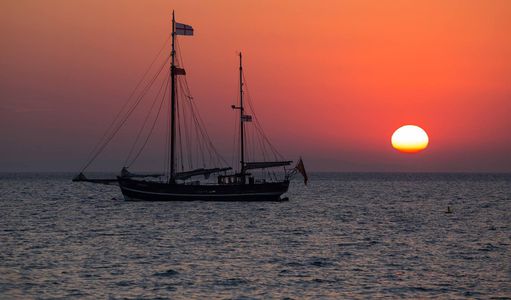 Traditional Tall Ship - Sailing Yacht 87 ft in Portland - Moonfleet ...