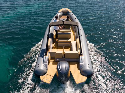 RIB Wave 8m - Other 26 ft in Athens - Crispy Kraken | BednBlue